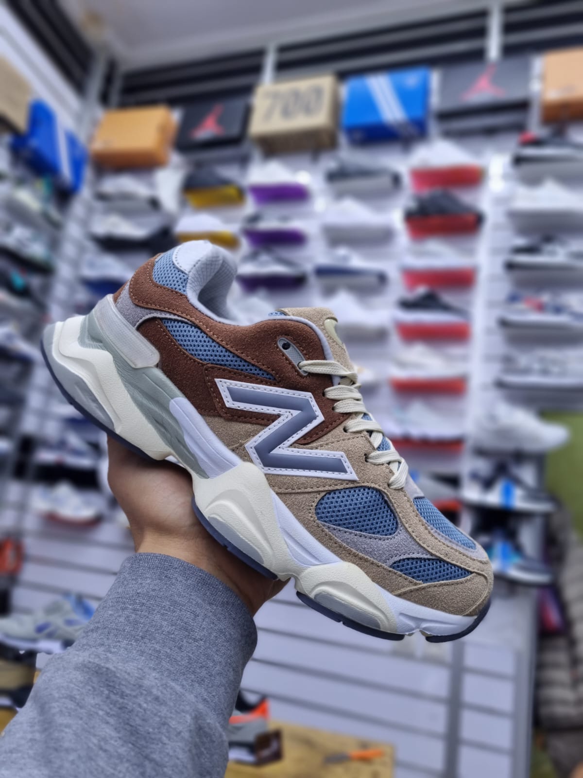 Mazaady - NEW BALONCE 9060