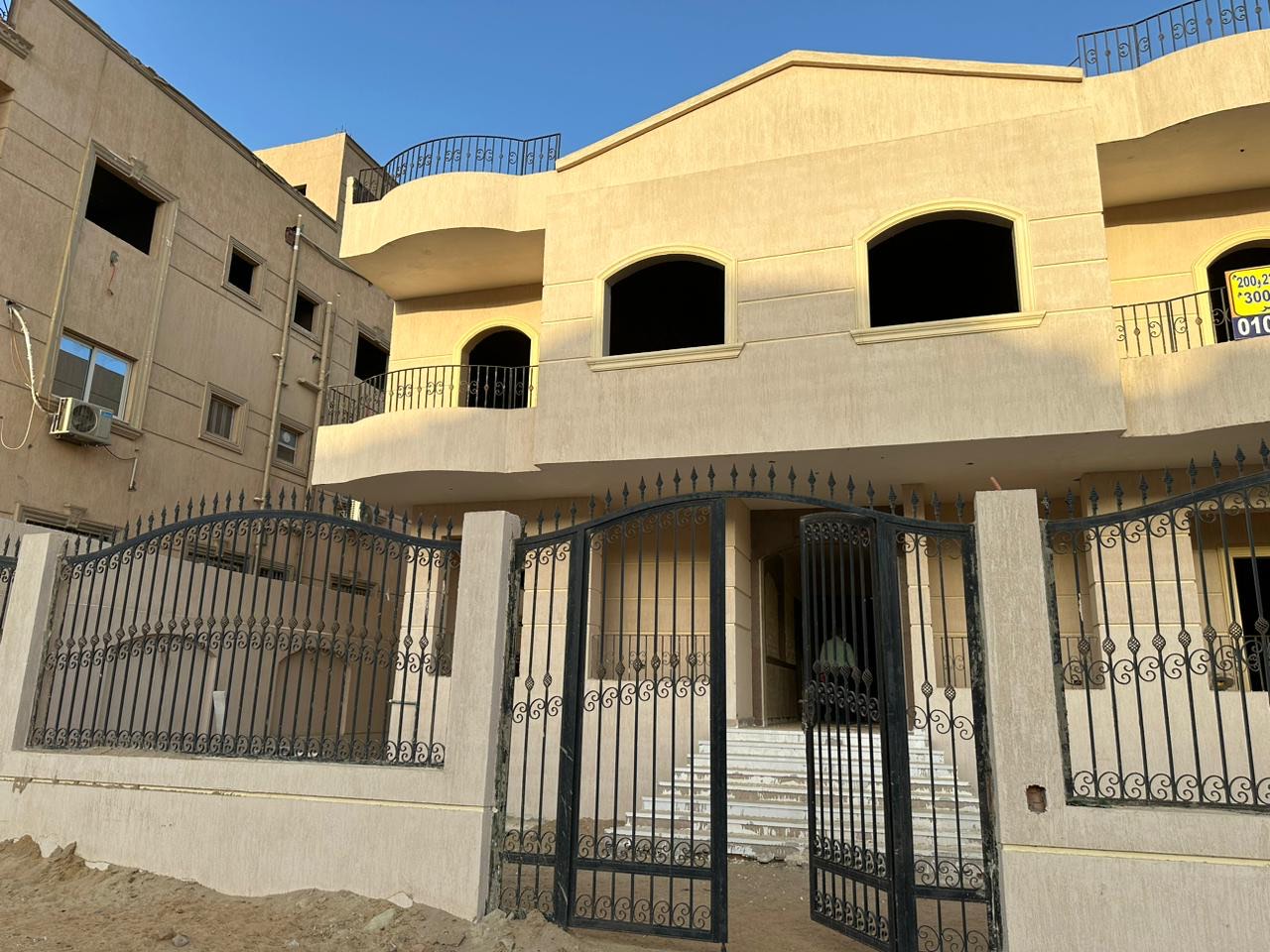 Mazaady - Villa For Sale - Shorouk City - 4th District